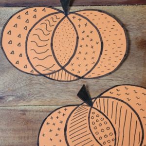 Graphisme sur citrouille Halloween - Esquisses d'Adélaïde