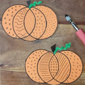 Graphisme sur citrouille Halloween - Esquisses d'Adélaïde