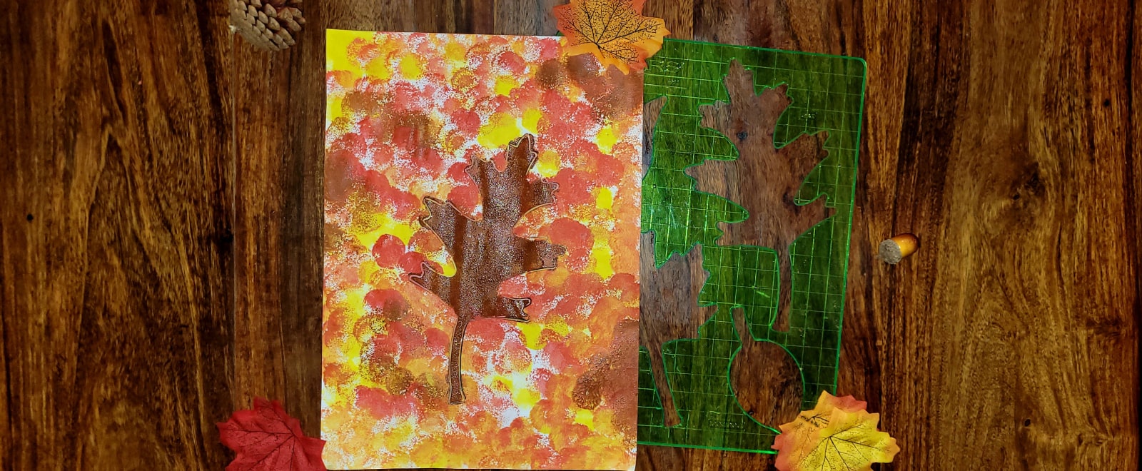 Feuille d'automne à la peinture - Esquisses d'Adélaïde